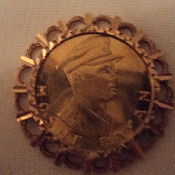 Moshe Dayan | Other | Moshe Dayan 8kt Gold Coin 19561967 Grams 1161 ...